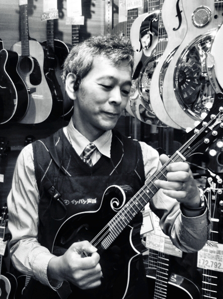 楽器考察その3 アンクル・チャーリー＆愛犬テディ/ニッティ・グリティ・ダート・バンド – GuitarQuest イシバシ楽器が送る楽器情報サイト